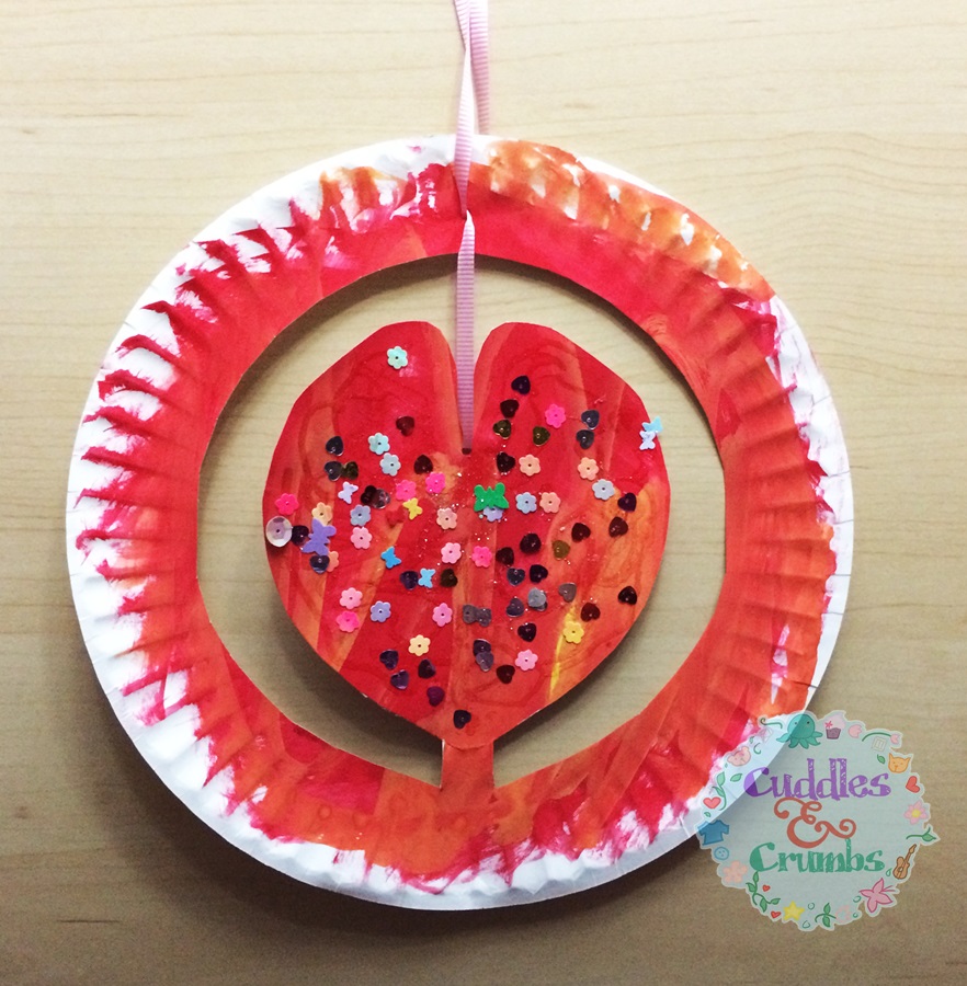 Easy Paper Plate Hearts | Cuddles and Crumbs